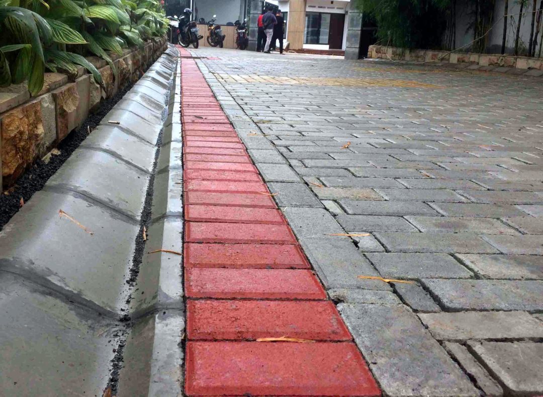 Pemasangan Paving Block Model Bata - Jual Paving Block Berkualitas ...